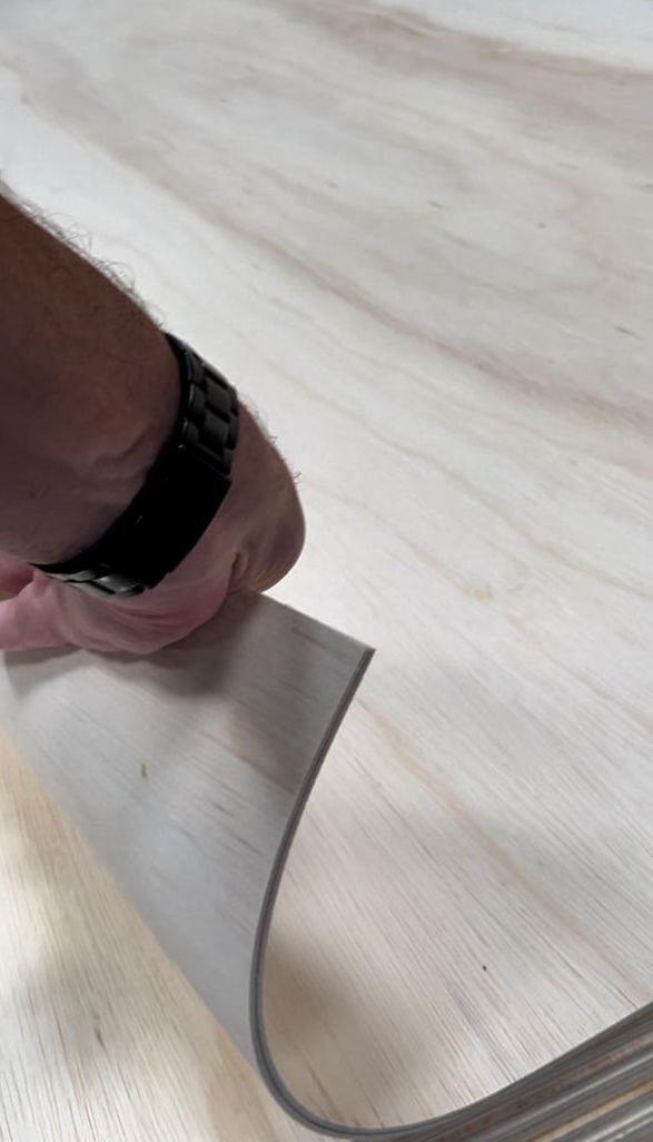 Compensado Flexível Coluna 5,4mm 2,50x1,60 - Presimad 1 PADRÃO